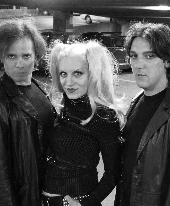 Queen Bee – AlternativeTentacles